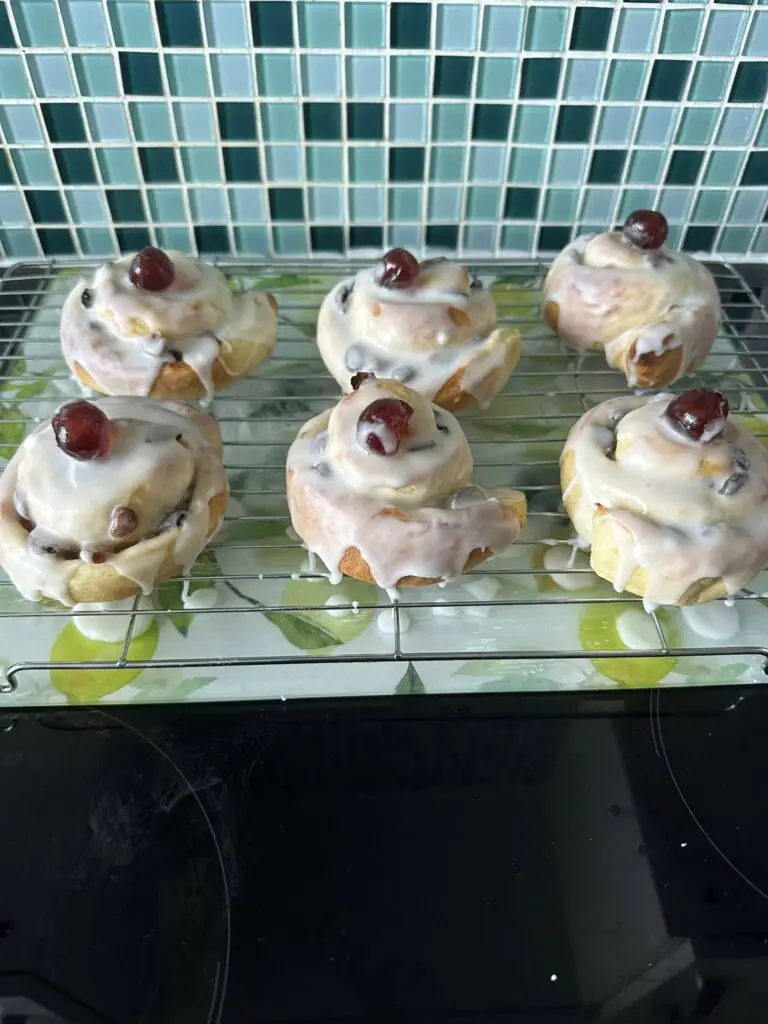 homemade lemon curd bun - Physics Zone